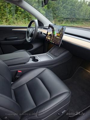 Balts Tesla Model Y 2021 Pērnava, ar dzinēja tilpumu 0.00 L un nobraukumu 127 tūkst. km par 28990 €, foto 13 vietnē AUTOMOTO.COM.LV