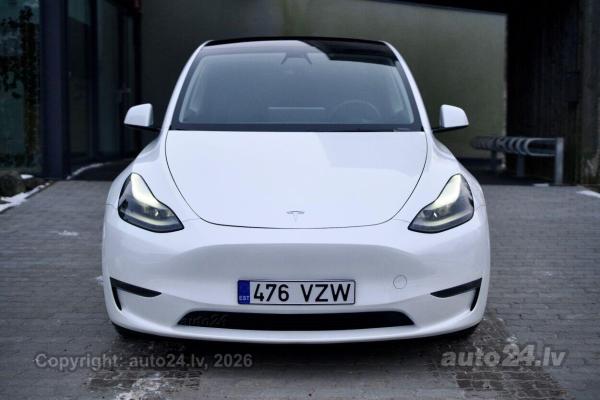 White Tesla Model Y 2022 in Tallinn, with an engine capacity of 0.00 L and mileage of 79 thousand km for 35900 €, photo 3 on AUTOMOTO.COM.LV