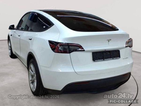 Balts Tesla Model Y 2022 Tallina, ar dzinēja tilpumu 0.00 L un nobraukumu 43 tūkst. km par 35990 €, foto 2 vietnē AUTOMOTO.COM.LV