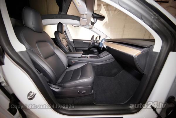 Balts Tesla Model Y 2022 Tallina, ar dzinēja tilpumu 0.00 L un nobraukumu 87 tūkst. km par 33990 €, foto 11 vietnē AUTOMOTO.COM.LV