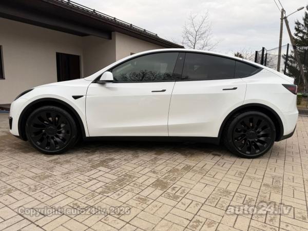 Balts Tesla Model Y 2022 Tallina, ar dzinēja tilpumu 0.00 L un nobraukumu 74 tūkst. km par 37000 €, foto 5 vietnē AUTOMOTO.COM.LV