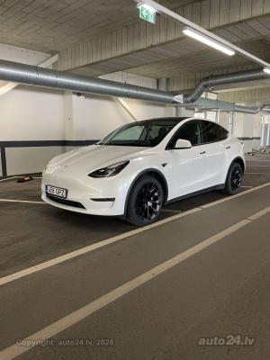 Balts Tesla Model Y 2022 Tallina, ar dzinēja tilpumu 0.00 L un nobraukumu 80 tūkst. km par 32500 €, foto  vietnē AUTOMOTO.COM.LV