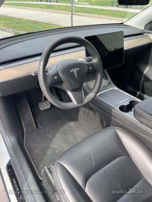 Balts Tesla Model Y 2022 Tallina, ar dzinēja tilpumu 0.00 L un nobraukumu 80 tūkst. km par 32500 €, foto 9 vietnē AUTOMOTO.COM.LV