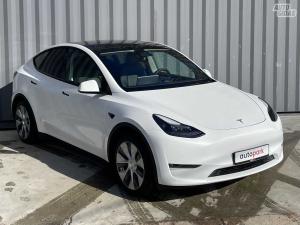 White Tesla Model Y 2022 in Vilnius, with an engine capacity of 0.00 L and mileage of 91 thousand km for 31500 €, photo 3 on AUTOMOTO.COM.LV