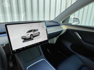 White Tesla Model Y 2022 in Vilnius, with an engine capacity of 0.00 L and mileage of 91 thousand km for 31500 €, photo 12 on AUTOMOTO.COM.LV