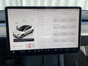 White Tesla Model Y 2022 in Vilnius, with an engine capacity of 0.00 L and mileage of 91 thousand km for 31500 €, photo 16 on AUTOMOTO.COM.LV