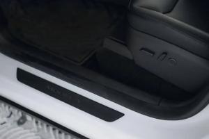 White Tesla Model Y 2022 in Riga, with an engine capacity of 0.00 L and mileage of 30 thousand km for 39000 €, photo 20 on AUTOMOTO.COM.LV
