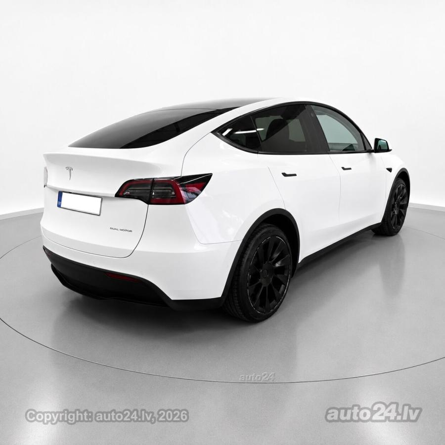 Balts Tesla Model Y 2022 Tartu, ar dzinēja tilpumu 0.00 L un nobraukumu 74 tūkst. km par 36000 €, foto 3 vietnē AUTOMOTO.COM.LV