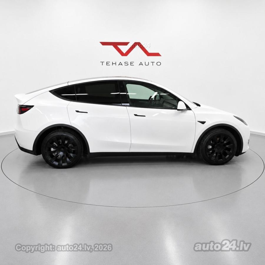 Balts Tesla Model Y 2022 Tartu, ar dzinēja tilpumu 0.00 L un nobraukumu 74 tūkst. km par 36000 €, foto 13 vietnē AUTOMOTO.COM.LV
