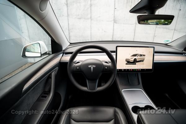 Balts Tesla Model Y 2022 Tartu, ar dzinēja tilpumu 0.00 L un nobraukumu 54 tūkst. km par 38900 €, foto 9 vietnē AUTOMOTO.COM.LV