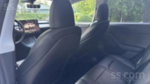 Balts Tesla Model Y 2022 Cēsis, ar dzinēja tilpumu 0.00 L un nobraukumu 124 tūkst. km par 29990 €, foto 8 vietnē AUTOMOTO.COM.LV
