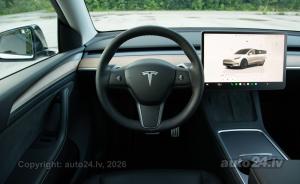 Белый Тесла Модель Y 2022 в Пярну, объемом двигателя 0.00 л и пробегом 145 тыс. км за 33990 €, фото 14 на AUTOMOTO.COM.LV
