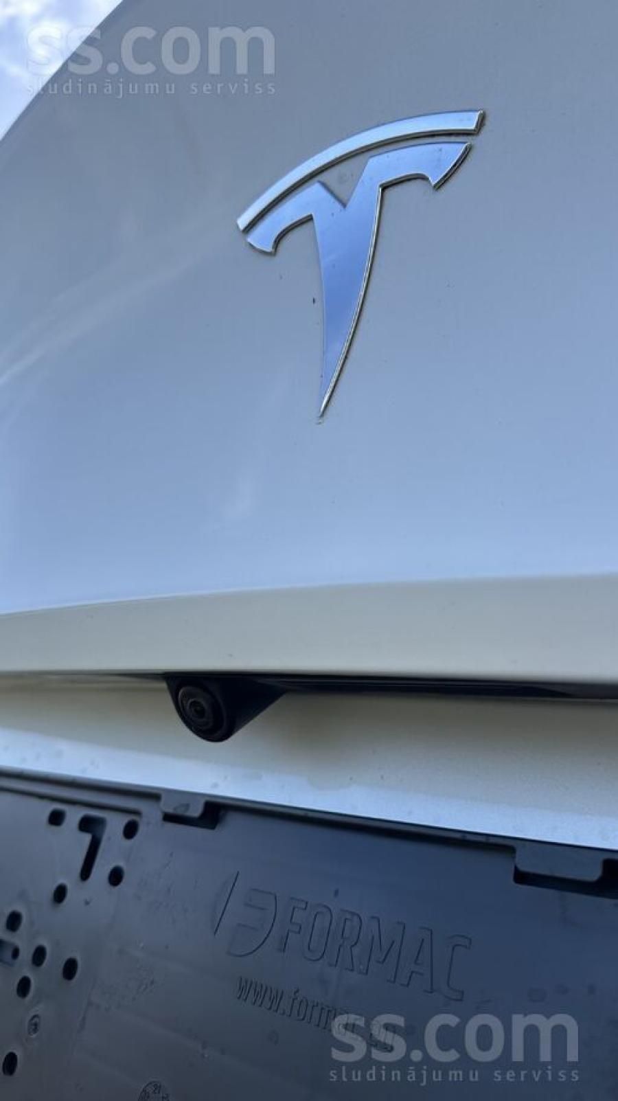 Balts Tesla Model Y 2022 Rīga, ar dzinēja tilpumu 0.00 L un nobraukumu 0 tūkst. km par 26000 €, foto 21 vietnē AUTOMOTO.COM.LV