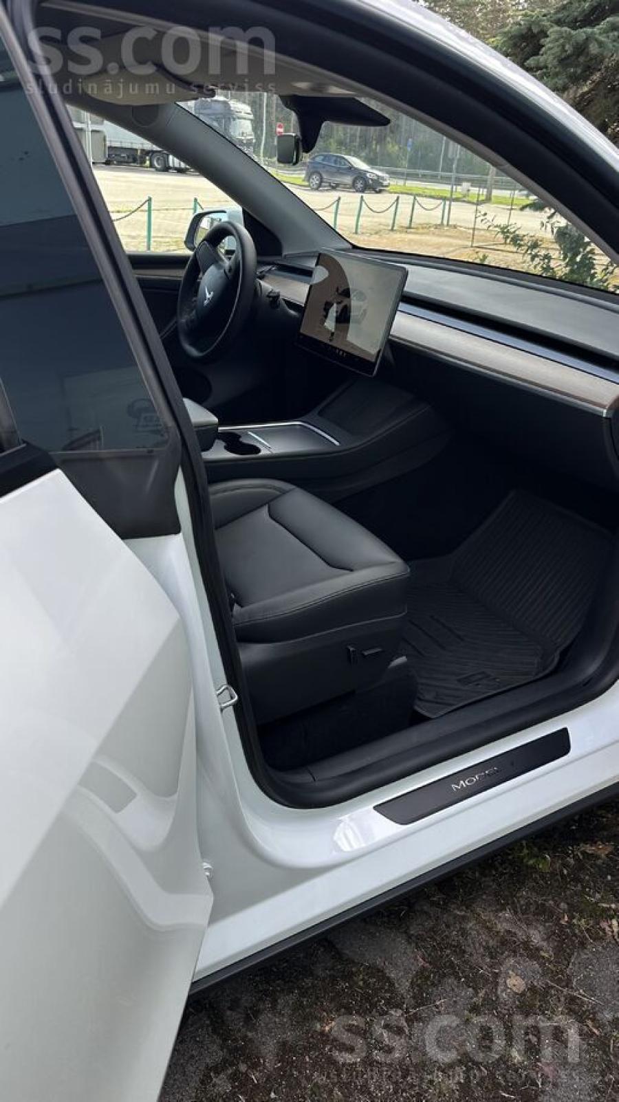 Balts Tesla Model Y 2022 Rīga, ar dzinēja tilpumu 0.00 L un nobraukumu 0 tūkst. km par 26000 €, foto 28 vietnē AUTOMOTO.COM.LV