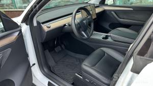 Balts Tesla Model Y 2022 Rīga, ar dzinēja tilpumu 0.00 L un nobraukumu 0 tūkst. km par 26000 €, foto 35 vietnē AUTOMOTO.COM.LV