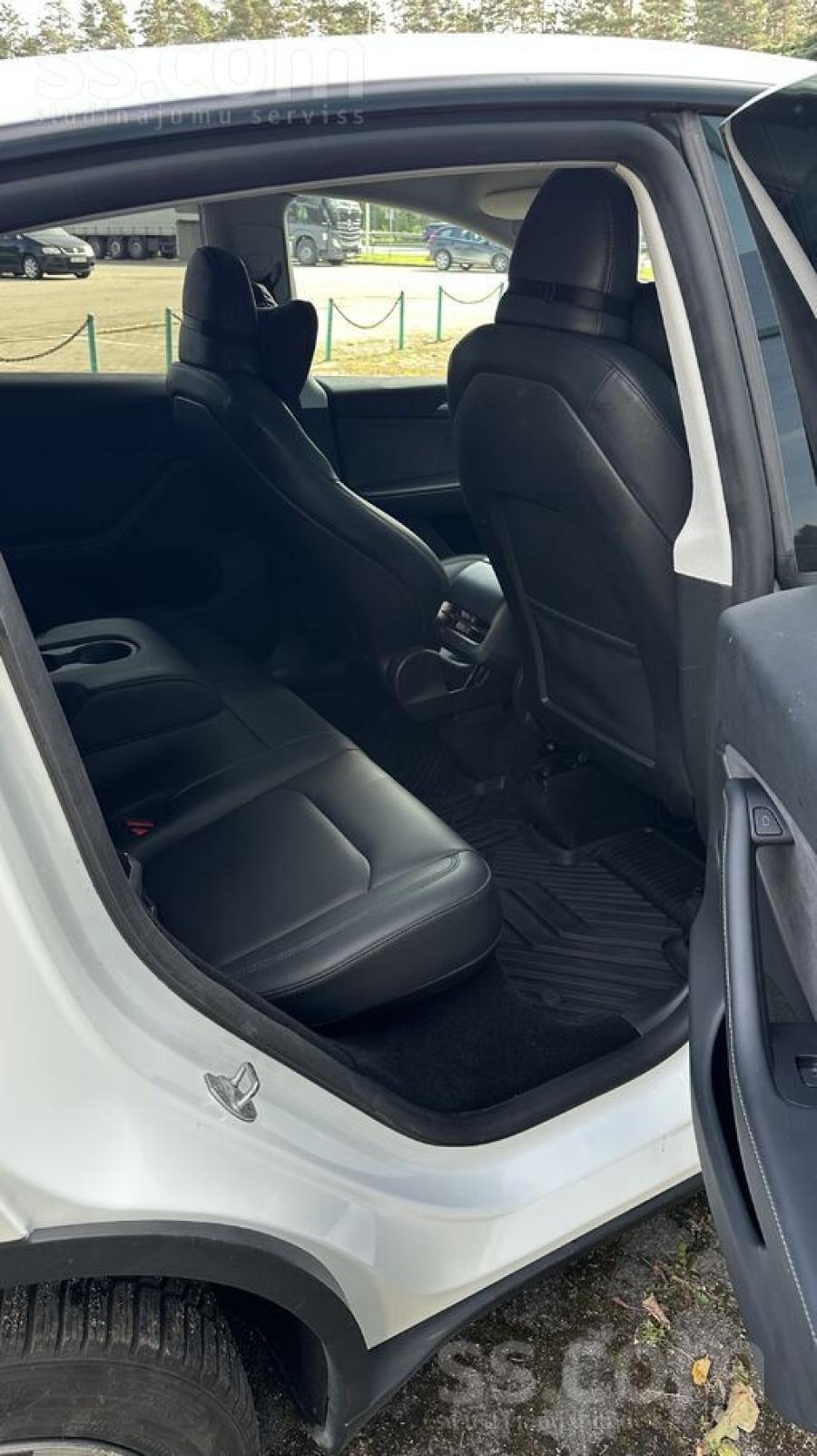Balts Tesla Model Y 2022 Rīga, ar dzinēja tilpumu 0.00 L un nobraukumu 0 tūkst. km par 26000 €, foto 54 vietnē AUTOMOTO.COM.LV