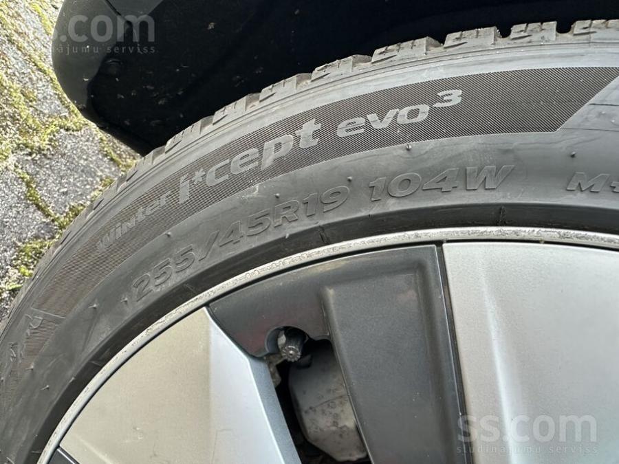 Balts Tesla Model Y 2022 Rīga, ar dzinēja tilpumu 0.00 L un nobraukumu 0 tūkst. km par 26000 €, foto 58 vietnē AUTOMOTO.COM.LV