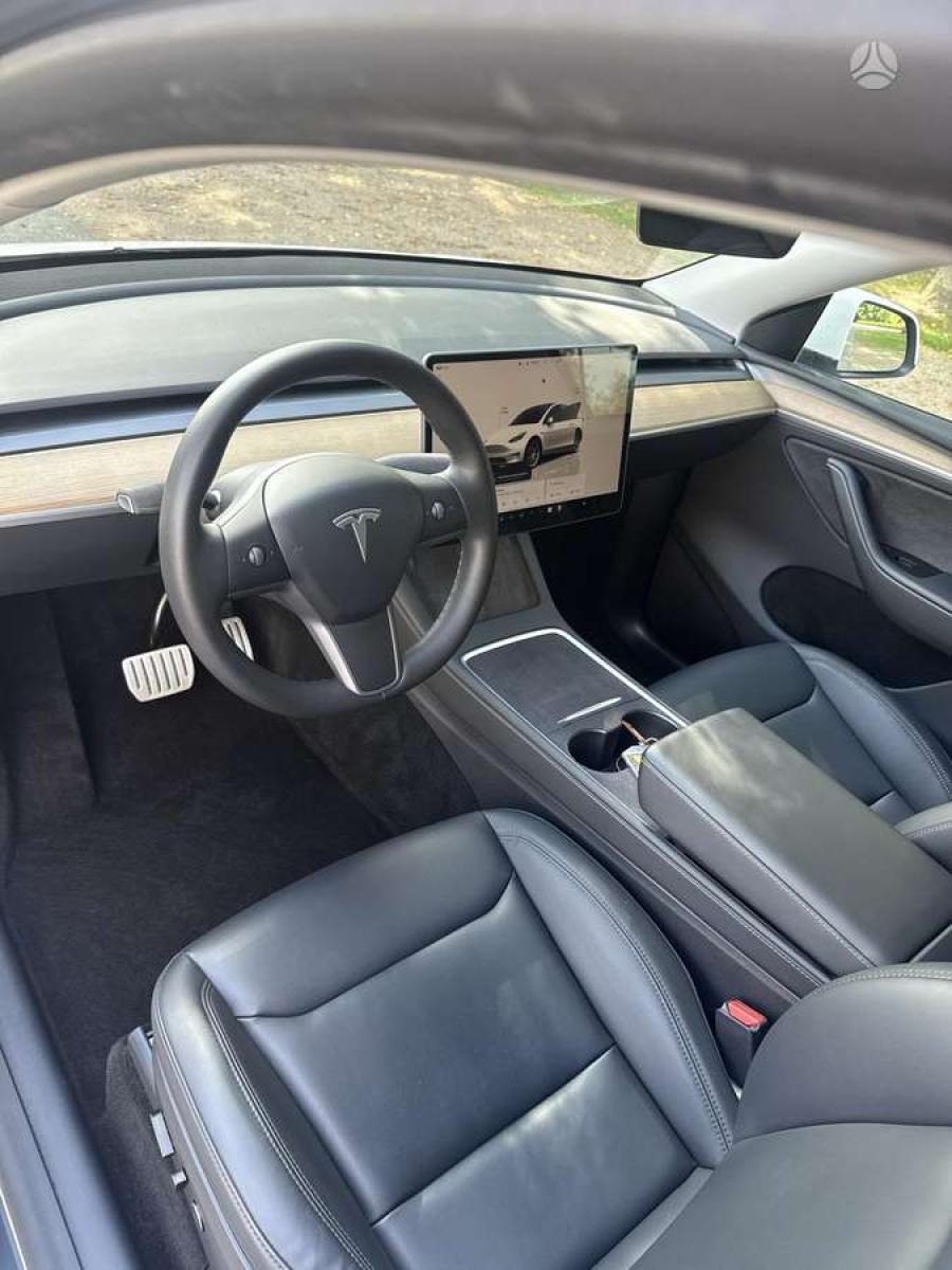 Balts Tesla Model Y 2022 Marijampole, ar dzinēja tilpumu 0.00 L un nobraukumu 90 tūkst. km par 29700 €, foto 11 vietnē AUTOMOTO.COM.LV