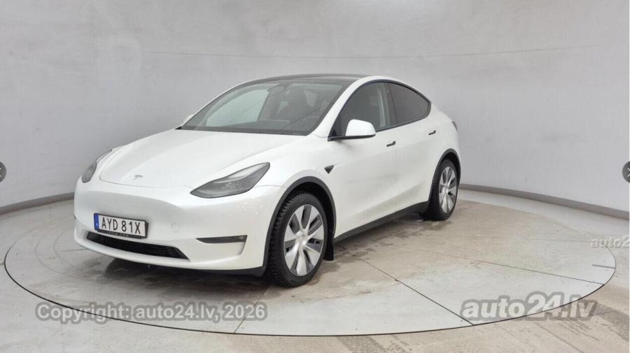 White Tesla Model Y 2023 in Tallinn, with an engine capacity of 0.00 L and mileage of 79 thousand km for 35990 €, photo 1 on AUTOMOTO.COM.LV