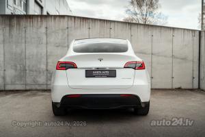 White Tesla Model Y 2023 in Tartu, with an engine capacity of 0.00 L and mileage of 48 thousand km for 36900 €, photo 7 on AUTOMOTO.COM.LV