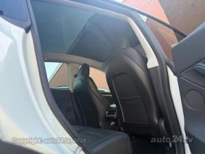 Balts Tesla Model Y 2023 Tallina, ar dzinēja tilpumu 0.00 L un nobraukumu 80 tūkst. km par 36990 €, foto 14 vietnē AUTOMOTO.COM.LV