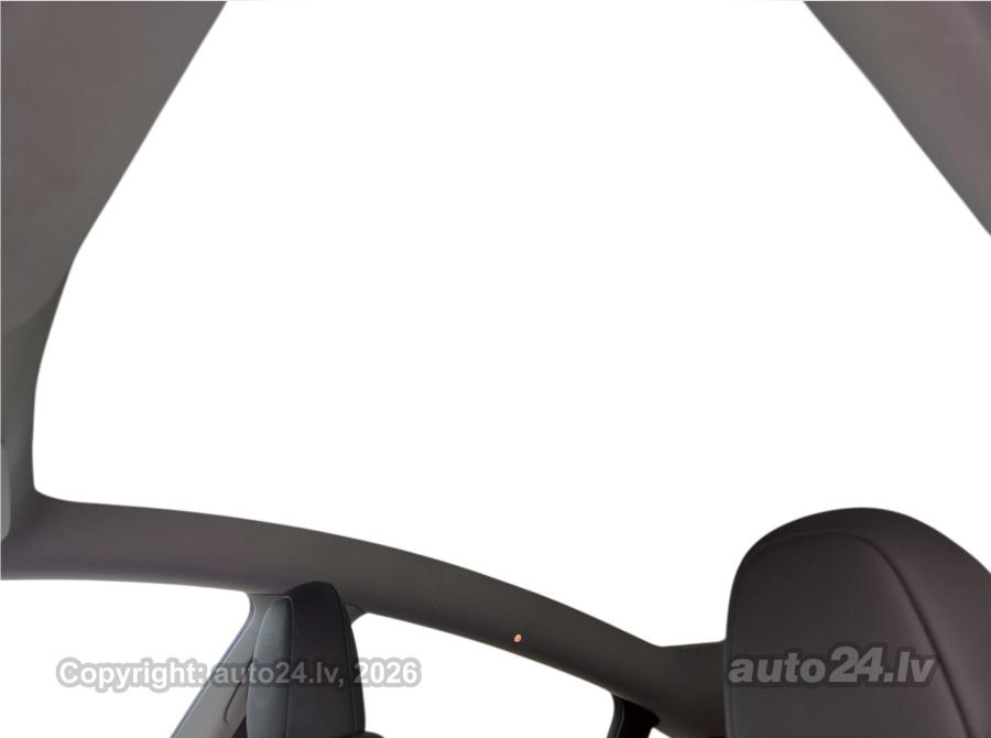 Balts Tesla Model Y 2023 Tallina, ar dzinēja tilpumu 0.00 L un nobraukumu 82 tūkst. km par 37990 €, foto 7 vietnē AUTOMOTO.COM.LV
