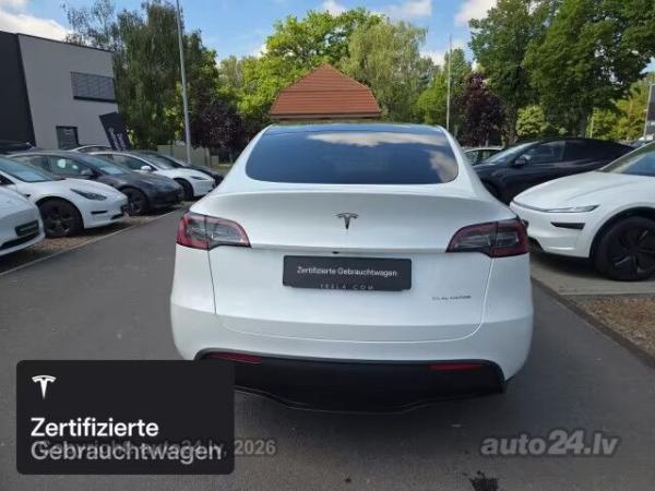 Balts Tesla Model Y 2023 Tallina, ar dzinēja tilpumu 0.00 L un nobraukumu 66 tūkst. km par 37990 €, foto 7 vietnē AUTOMOTO.COM.LV