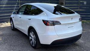 Balts Tesla Model Y 2023 Ukmergė, ar dzinēja tilpumu 0.00 L un nobraukumu 70 tūkst. km par 17450 €, foto 16 vietnē AUTOMOTO.COM.LV