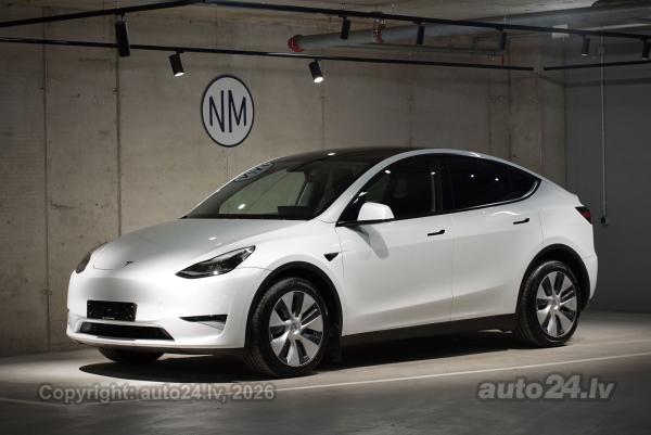 Balts Tesla Model Y 2023 Tallina, ar dzinēja tilpumu 0.00 L un nobraukumu 79 tūkst. km par 37490 €, foto 1 vietnē AUTOMOTO.COM.LV