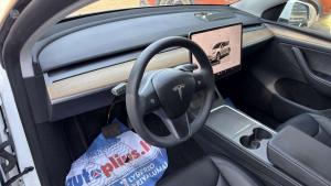 Белый Тесла Модель Y 2023 в Ионава, объемом двигателя 0.00 л и пробегом 70 тыс. км за 16800 €, фото 20 на AUTOMOTO.COM.LV