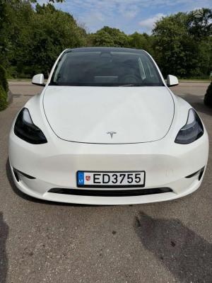 Balts Tesla Model Y 2023 Klaipėda, ar dzinēja tilpumu 0.00 L un nobraukumu 54 tūkst. km par 33000 €, foto 3 vietnē AUTOMOTO.COM.LV