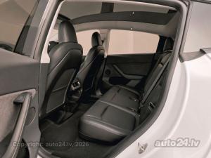 Balts Tesla Model Y 2023 Tallina, ar dzinēja tilpumu 0.00 L un nobraukumu 78 tūkst. km par 34900 €, foto 9 vietnē AUTOMOTO.COM.LV