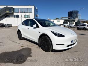 Balts Tesla Model Y 2023 Tallina, ar dzinēja tilpumu 0.00 L un nobraukumu 82 tūkst. km par 35900 €, foto 3 vietnē AUTOMOTO.COM.LV