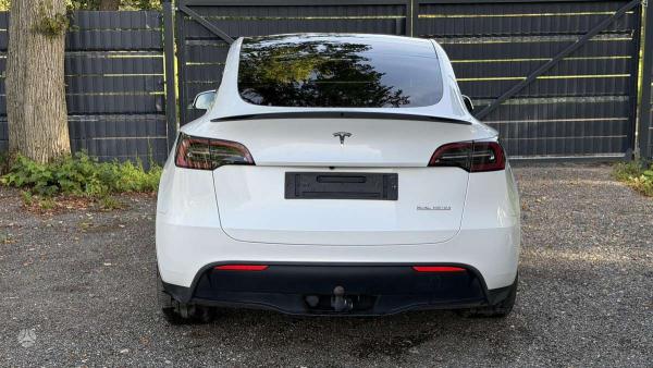Balts Tesla Model Y 2023 Jonava, ar dzinēja tilpumu 0.00 L un nobraukumu 38 tūkst. km par 23500 €, foto 11 vietnē AUTOMOTO.COM.LV