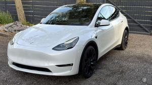 Balts Tesla Model Y 2023 Jonava, ar dzinēja tilpumu 0.00 L un nobraukumu 138 tūkst. km par 22500 €, foto 6 vietnē AUTOMOTO.COM.LV