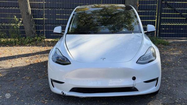 Balts Tesla Model Y 2023 Jonava, ar dzinēja tilpumu 0.00 L un nobraukumu 138 tūkst. km par 17999 €, foto 7 vietnē AUTOMOTO.COM.LV