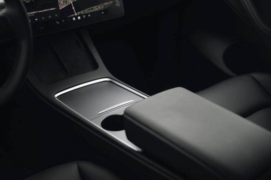 Balts Tesla Model Y 2024 Rīga, ar dzinēja tilpumu 0.00 L un nobraukumu 360 tūkst. km par 35150 €, foto 14 vietnē AUTOMOTO.COM.LV