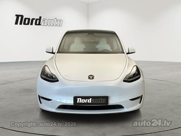 Balts Tesla Model Y 2024 Tallina, ar dzinēja tilpumu 0.00 L un nobraukumu 88 tūkst. km par 39900 €, foto 8 vietnē AUTOMOTO.COM.LV