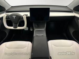 Balts Tesla Model Y 2024 Tallina, ar dzinēja tilpumu 0.00 L un nobraukumu 88 tūkst. km par 39900 €, foto 13 vietnē AUTOMOTO.COM.LV