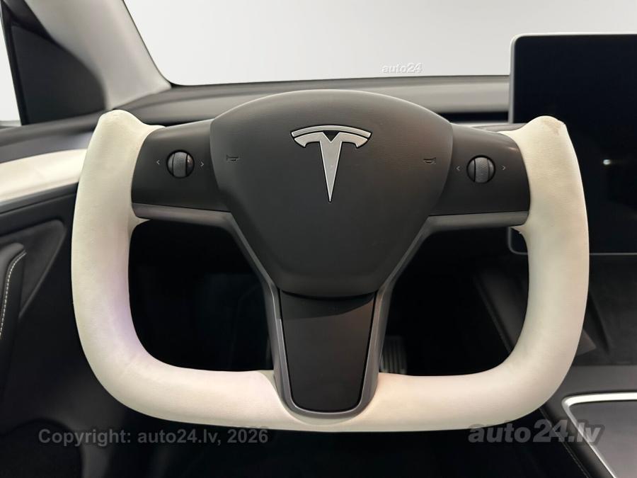 Balts Tesla Model Y 2024 Tallina, ar dzinēja tilpumu 0.00 L un nobraukumu 88 tūkst. km par 39900 €, foto 14 vietnē AUTOMOTO.COM.LV