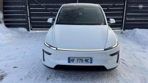 Balts Tesla Model Y 2025 Jonava, ar dzinēja tilpumu 0.00 L un nobraukumu 6 tūkst. km par 30500 €, foto 2 vietnē AUTOMOTO.COM.LV