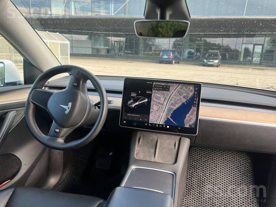 Balts Tesla Model Y 2021 Rīga, ar dzinēja tilpumu 0.00 L un nobraukumu 197 tūkst. km par 25500 €, foto 7 vietnē AUTOMOTO.COM.LV