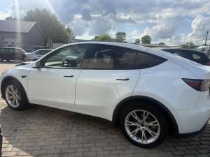 Balts Tesla Model Y 2022 Marijampole, ar dzinēja tilpumu 0.00 L un nobraukumu 74 tūkst. km par 21300 €, foto 7 vietnē AUTOMOTO.COM.LV