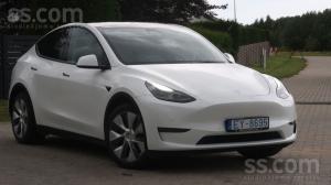 Белый Тесла Модель Y 2022 в Рига, объемом двигателя 0.00 л и пробегом 106 тыс. км за 28900 €, фото  на AUTOMOTO.COM.LV