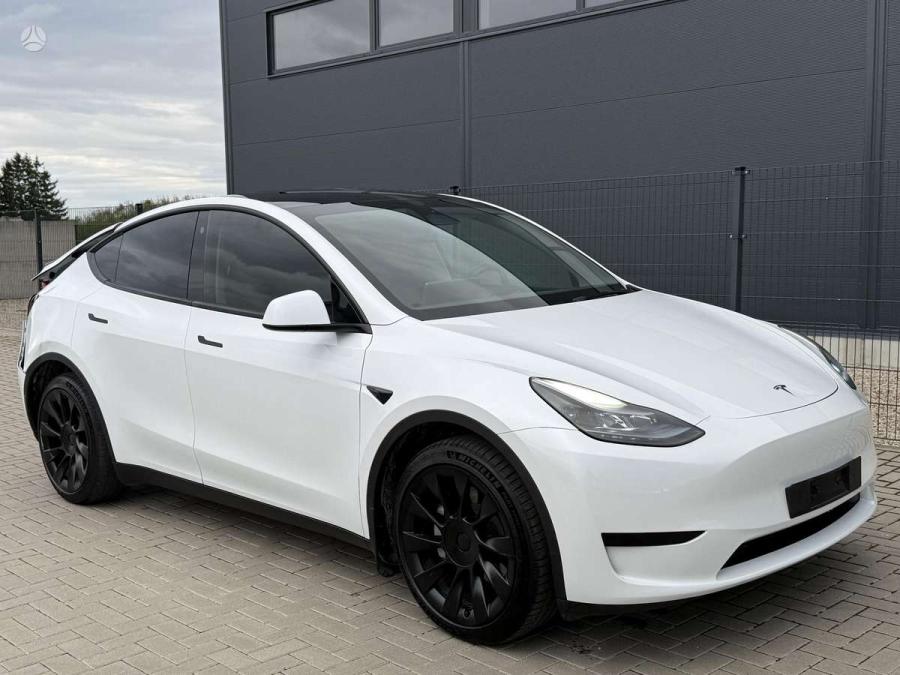 Balts Tesla Model Y 2022 Kauņa, ar dzinēja tilpumu 0.00 L un nobraukumu 49 tūkst. km par 19300 €, foto 8 vietnē AUTOMOTO.COM.LV