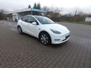 Balts Tesla Model Y 2022 Viļņa, ar dzinēja tilpumu 0.00 L un nobraukumu 99 tūkst. km par 35000 €, foto 4 vietnē AUTOMOTO.COM.LV