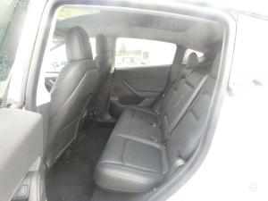 Balts Tesla Model Y 2022 Viļņa, ar dzinēja tilpumu 0.00 L un nobraukumu 99 tūkst. km par 35000 €, foto 16 vietnē AUTOMOTO.COM.LV