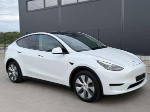 Balts Tesla Model Y 2023 Kauņa, ar dzinēja tilpumu 0.00 L un nobraukumu 56 tūkst. km par 21000 €, foto 3 vietnē AUTOMOTO.COM.LV