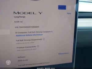 White Tesla Model Y 2026 in Kaunas, with an engine capacity of 0.00 L and mileage of 10 thousand km for 29300 €, photo 13 on AUTOMOTO.COM.LV