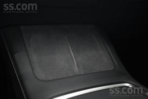 Белый Тесла Модель Y 2022 в Рига, объемом двигателя 0.00 л и пробегом 110 тыс. км за 32000 €, фото 16 на AUTOMOTO.COM.LV